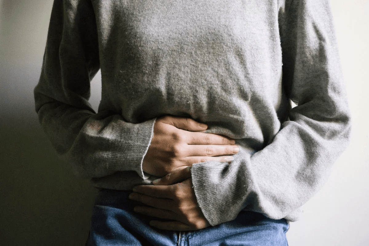Bowel Cancer Flatulence: Is Gas a Warning Sign? - Liv Hospital