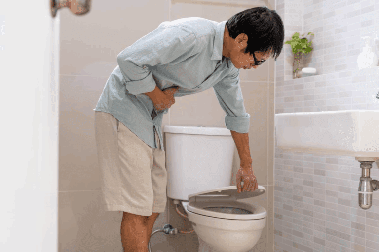 What Does Colon Cancer Stool Look Like? 7 Signs - Liv Hospital