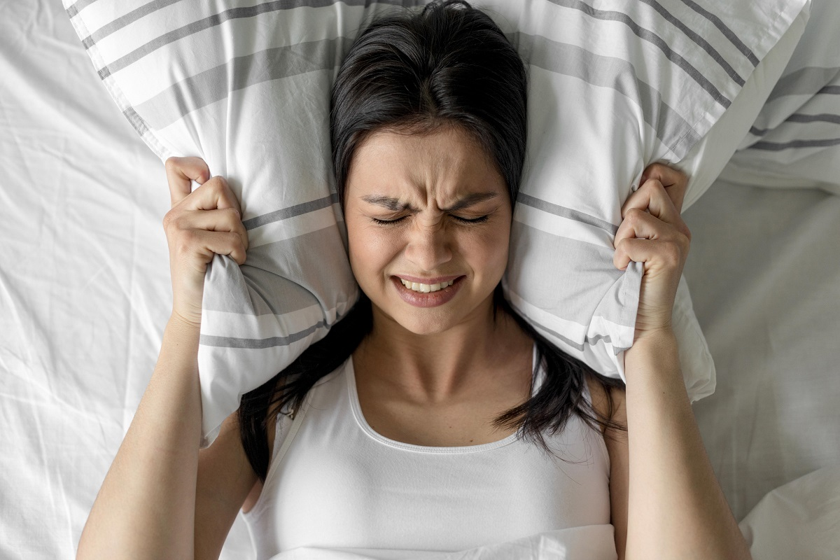Insomnia Disorder: Symptoms & Cures - Liv Hospital