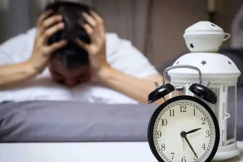 Insomnia Disorder: Symptoms & Cures - Liv Hospital