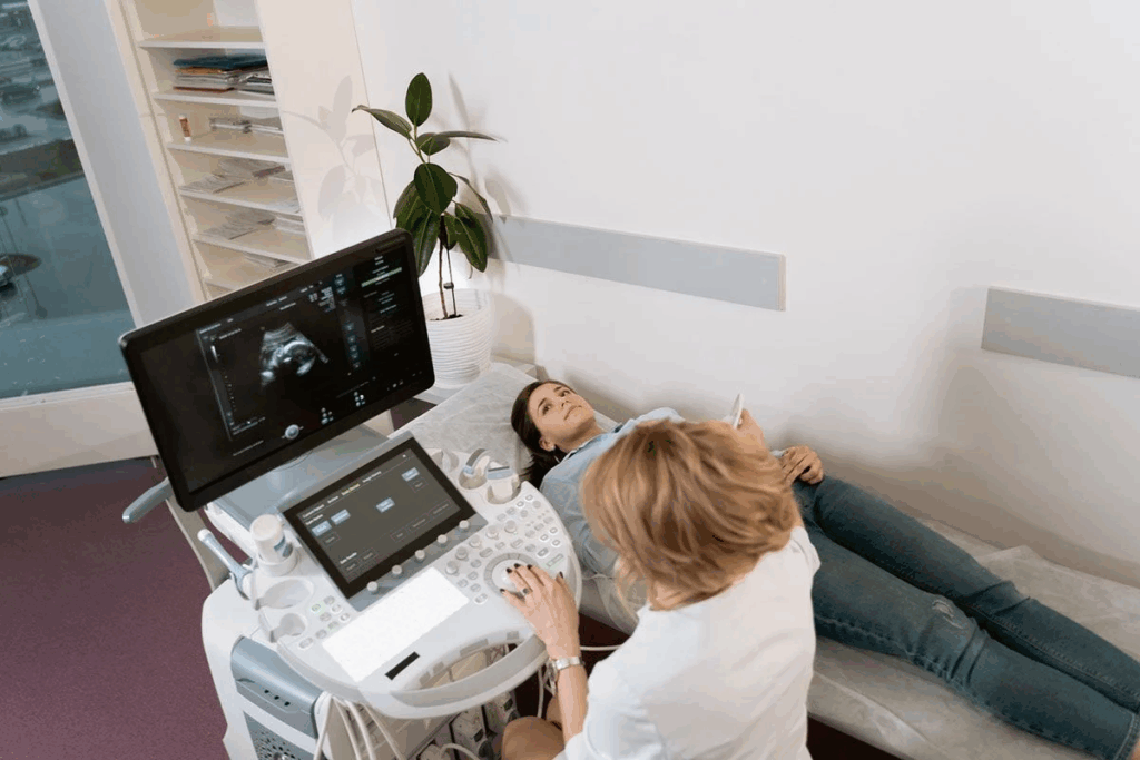 CRL Sonogram: The Ultimate Guide to Your Scan - Liv Hospital