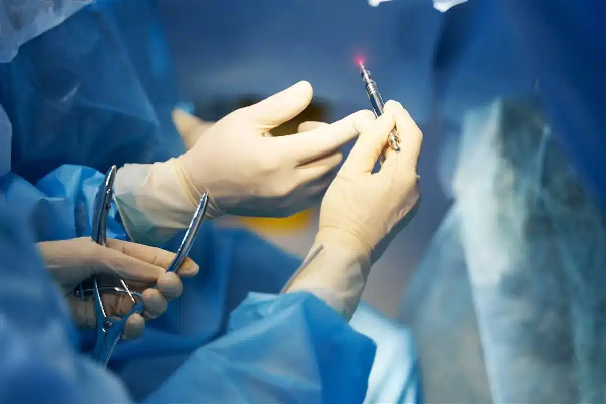 Guide What Qualifies As Invasive Surgery (Invasive Operation)? - Liv ...