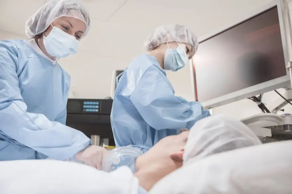 Open Heart Surgery: Are Ribs Truly Broken During the Op? - Liv Hospital